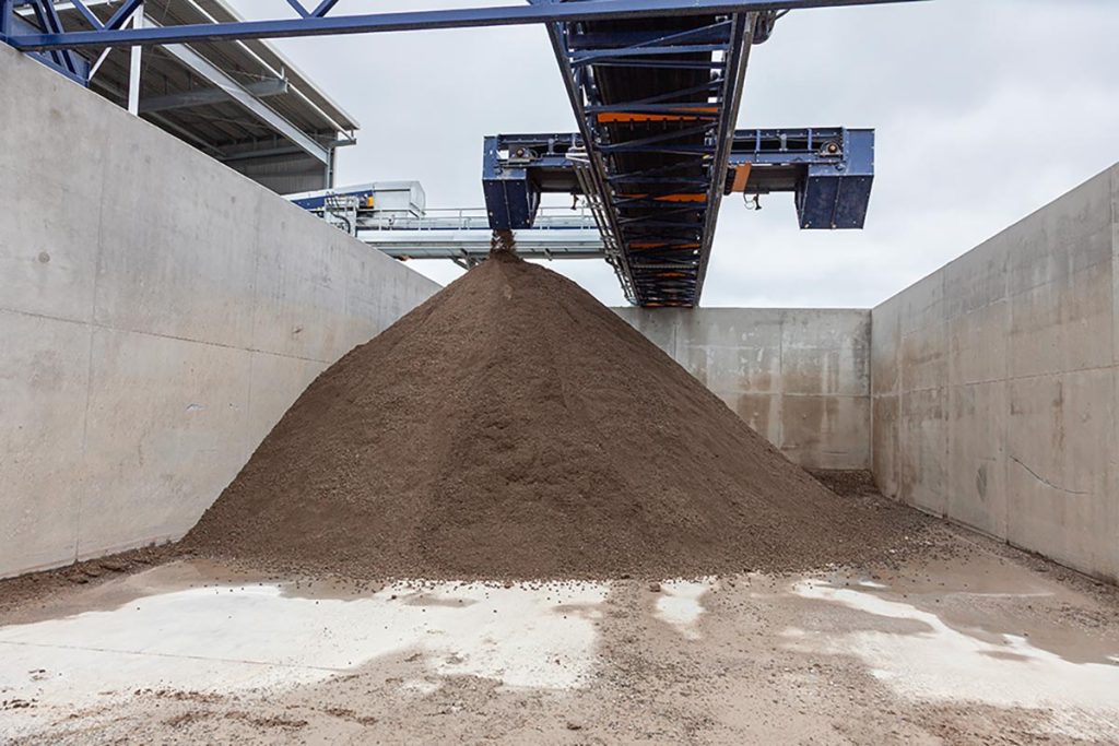 High-quality Aggregates, Road Base, Soil & Sand Products